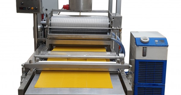 Fully Automatic Beeswax Foundation Machines